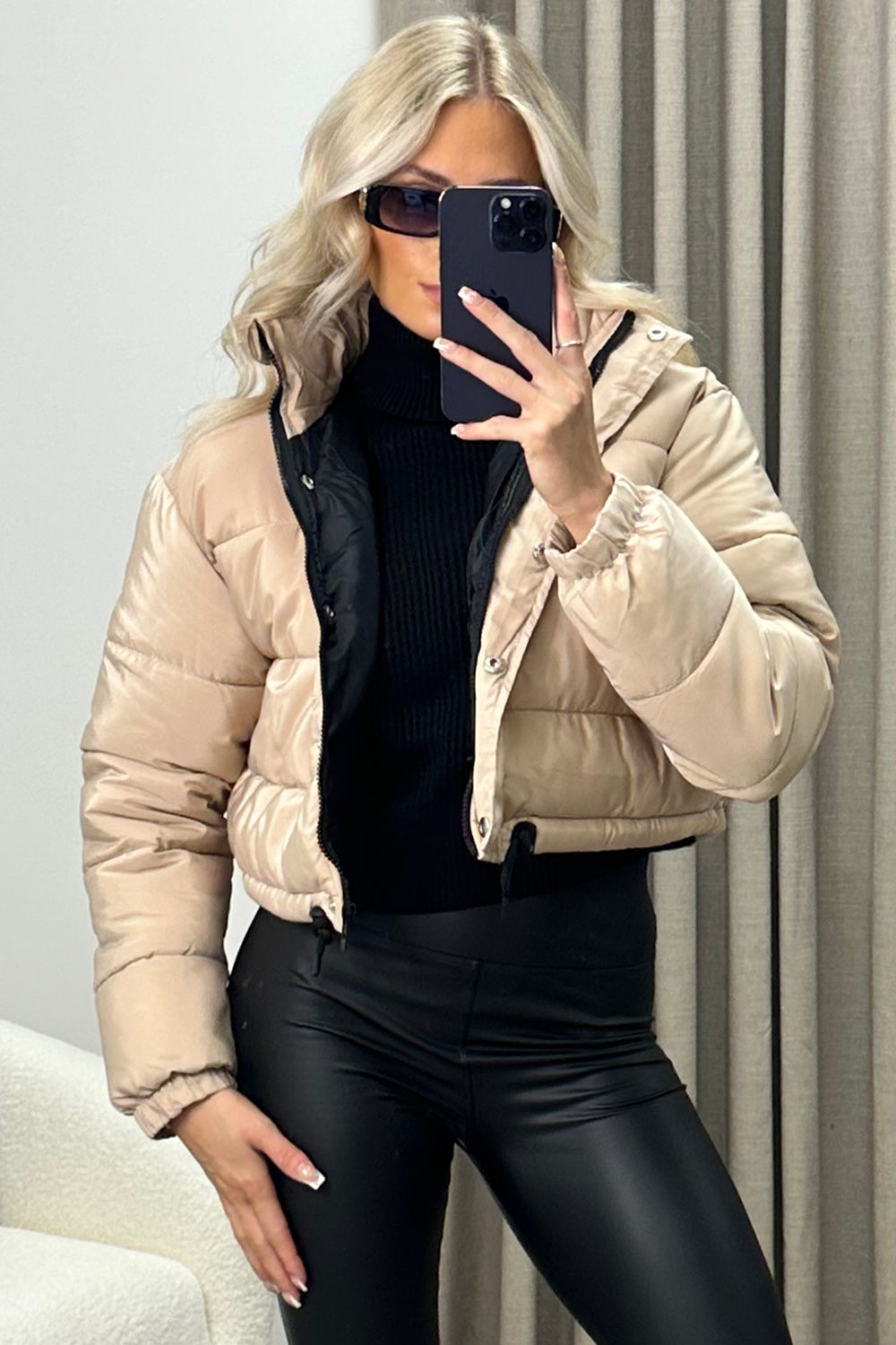 Iris Pink Vinyl Cropped Puffer Jacket – LASULA