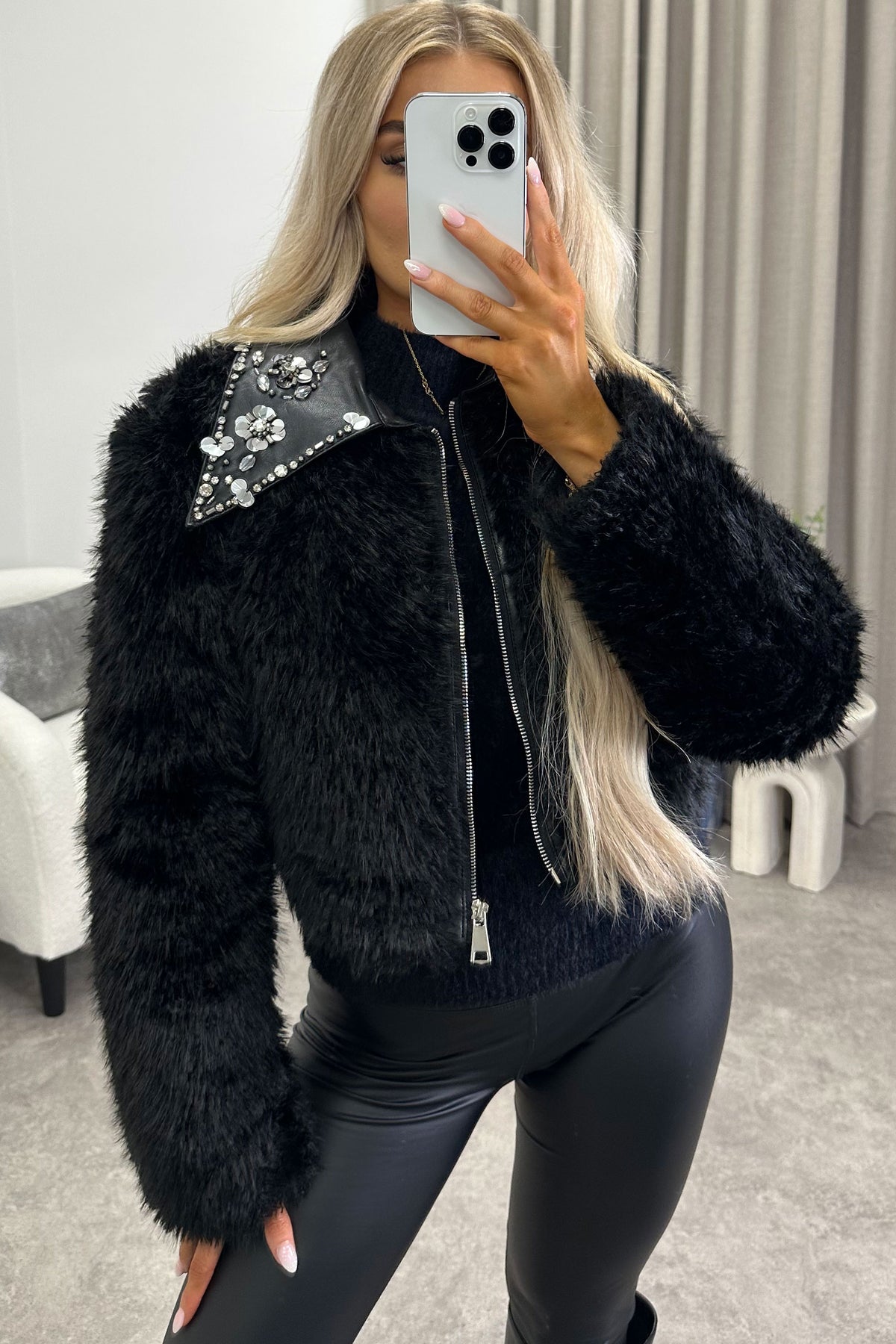 Coats & Jackets – LASULA