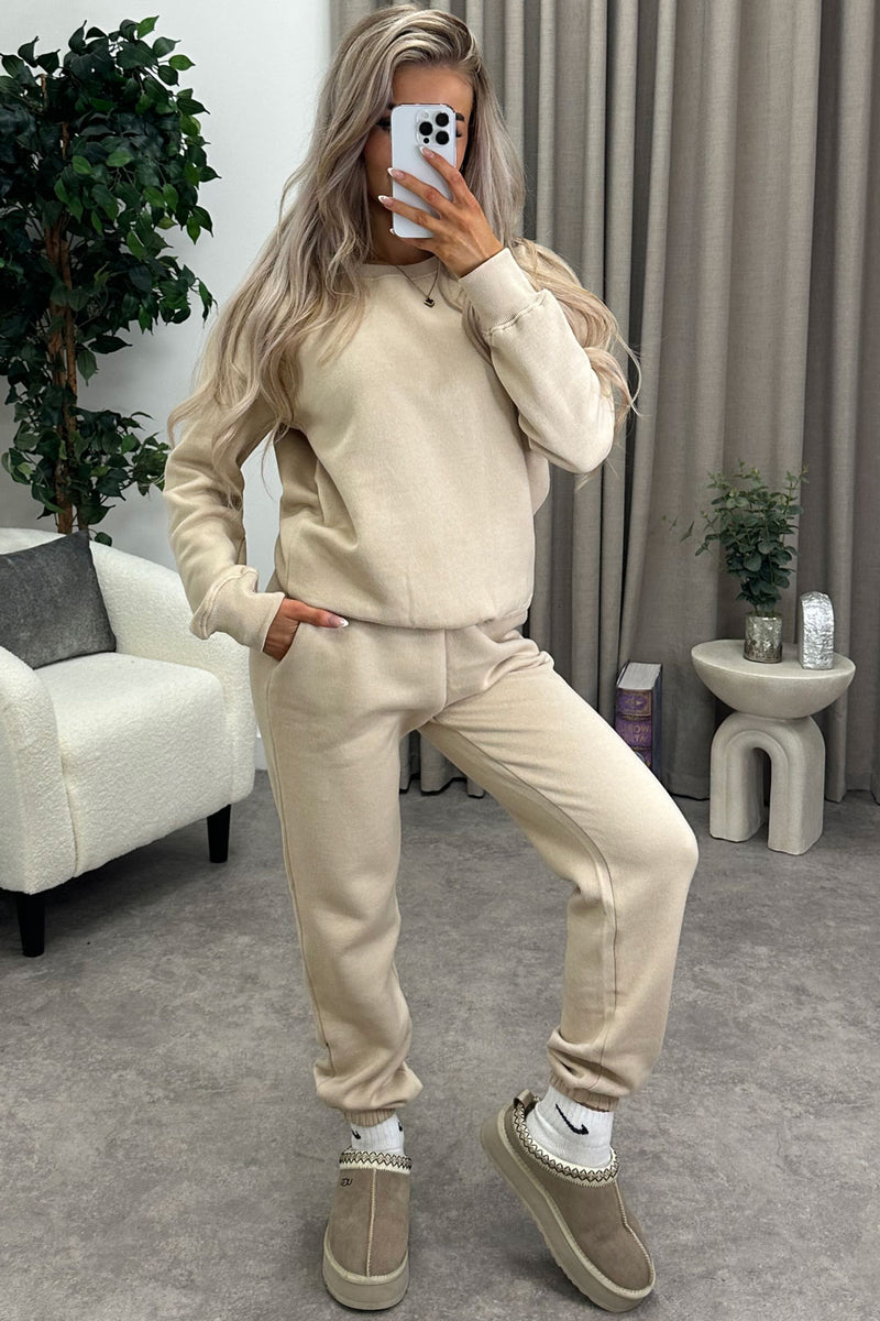 Remy Beige Oversized Jumper and Joggers Tracksuit Set – LASULA